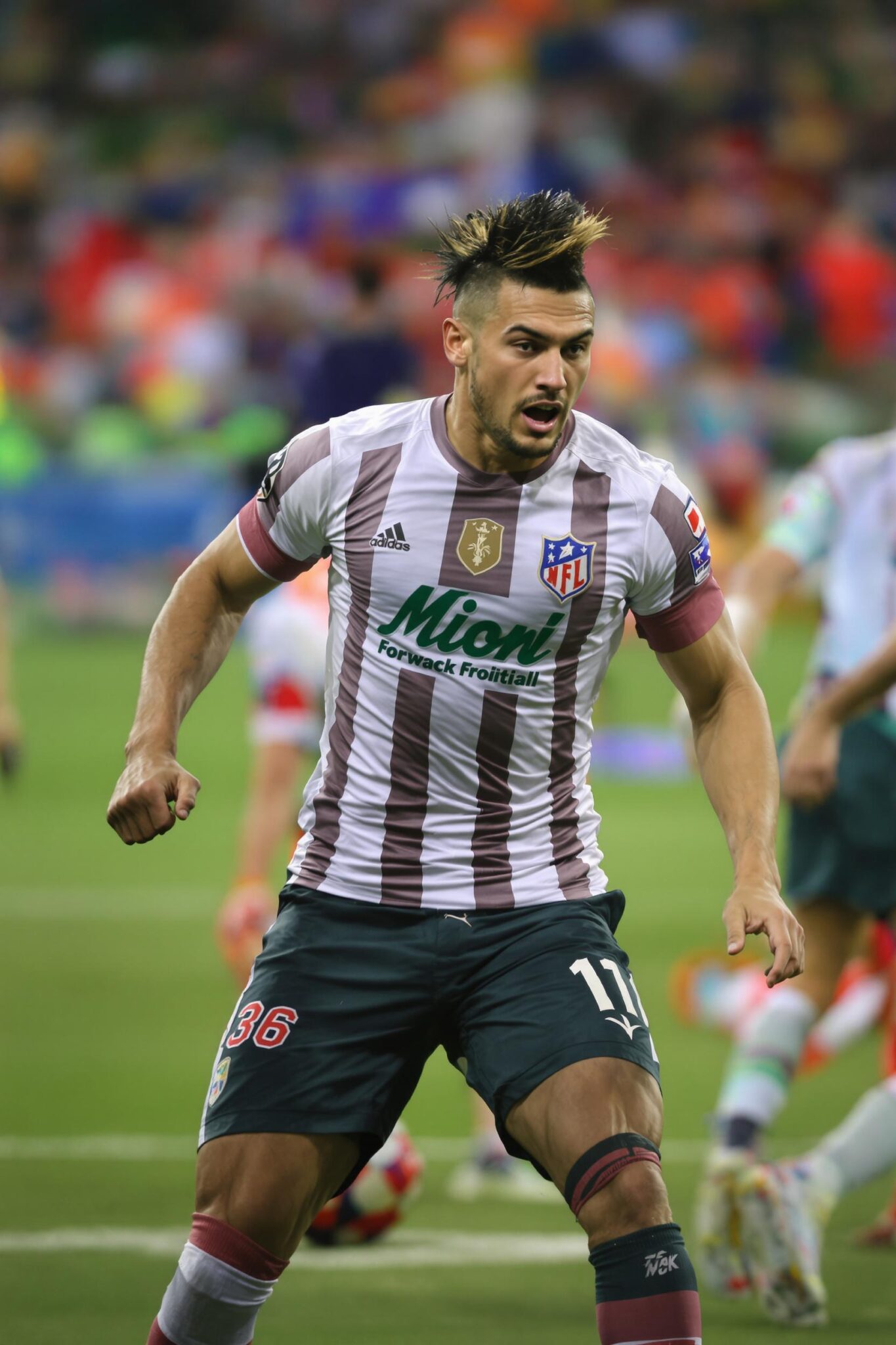 8 Unique Football Player Haircuts That Will Turn Heads On And Off The Field