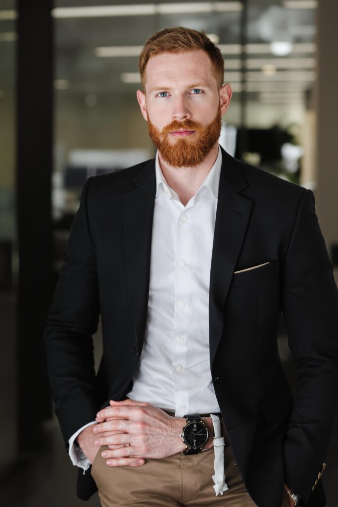 10 Striking Ginger Beard Styles To Elevate Your Look